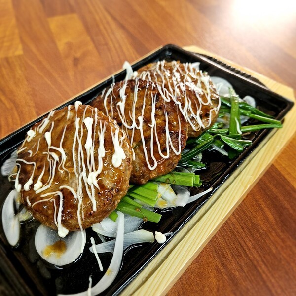 오국 능이오리국밥전문점